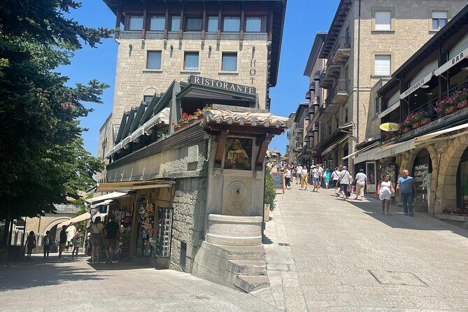 San Marino: A Self Guided Audio Tour - Key Points