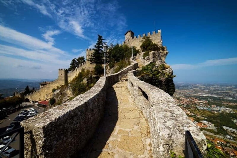 San Marino: Discover the Ancient Land with Transfer - Transportation and Timing