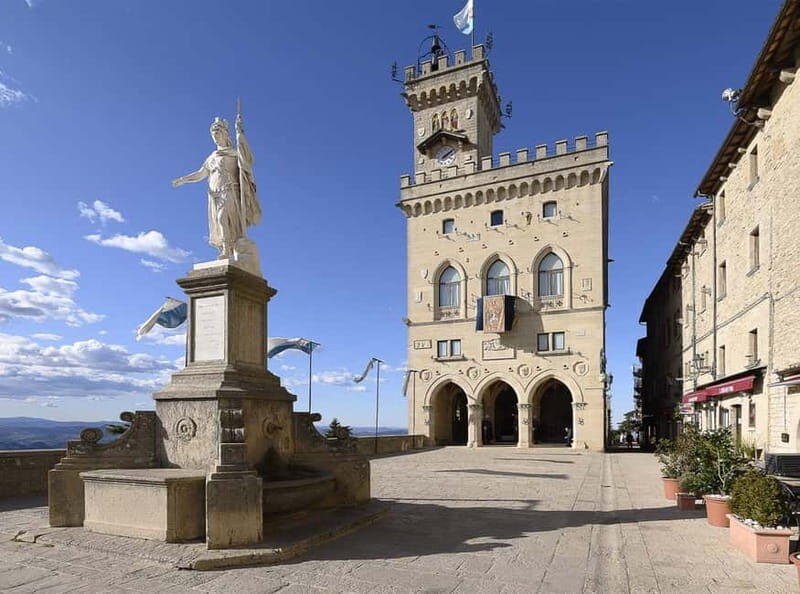 San Marino: Private City Tour + Wonder Welcome KIT - Exploring San Marino in a Nutshell: A Practical Overview