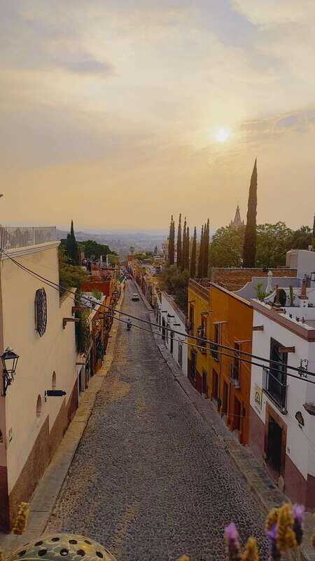 SAN MIGUEL SUNSET WALKING TOUR - Exploring the San Miguel Sunset Walking Tour: A Balanced Look