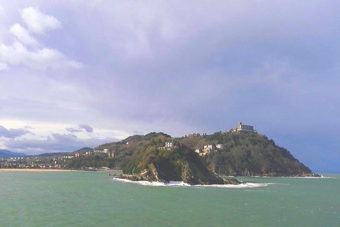 San Sebastian and Biarritz Private Day Tour - Who Should Consider This Tour?