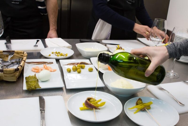 San Sebastian: Basque cuisine cooking class - FAQ
