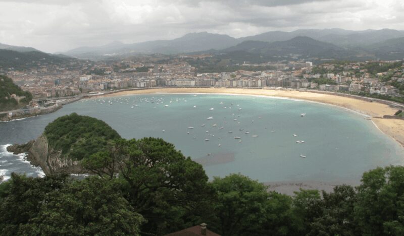 San Sebastian Complete Private Walking Tour + Monte Igeldo - Authentic Experiences and Insider Tips