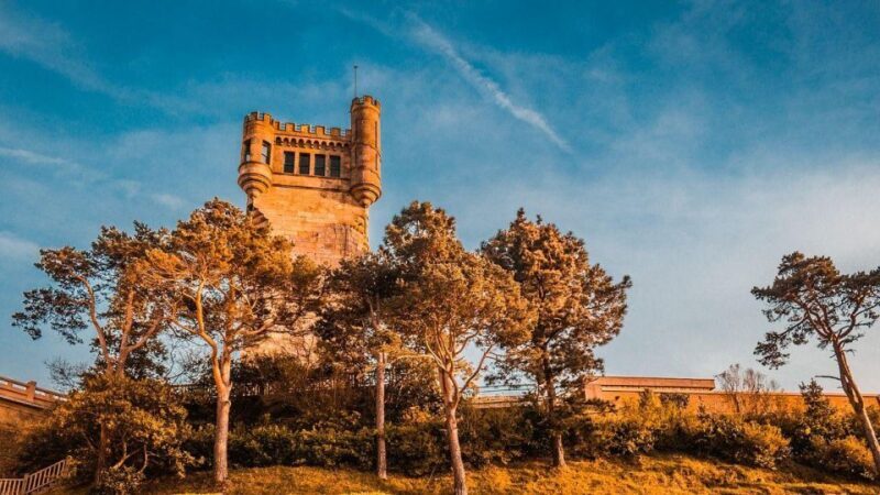 San Sebastian - Donostia Private Guided Walking Tour - Who Should Consider This Tour?