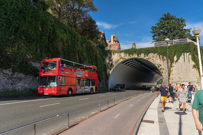 San Sebastian Hop On Hop Off Sightseeing Tour - Practical Tips for Potential Riders