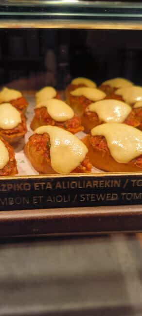 San Sebastian: Pintxo Tour with Wine and Ex-Chef Guide - Practical Tips for Participants