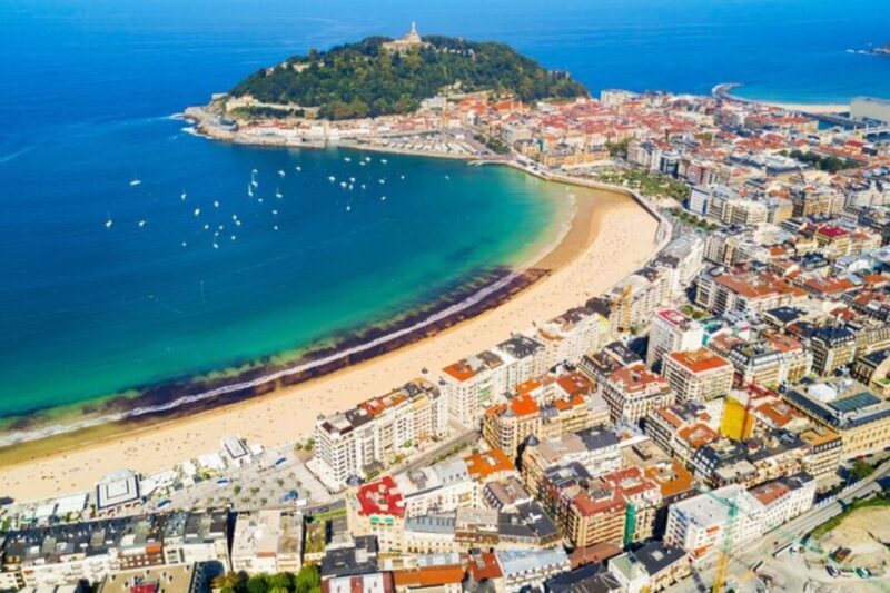 San Sebastian: Private custom walking tour with a guide - The Itinerary: What to Expect