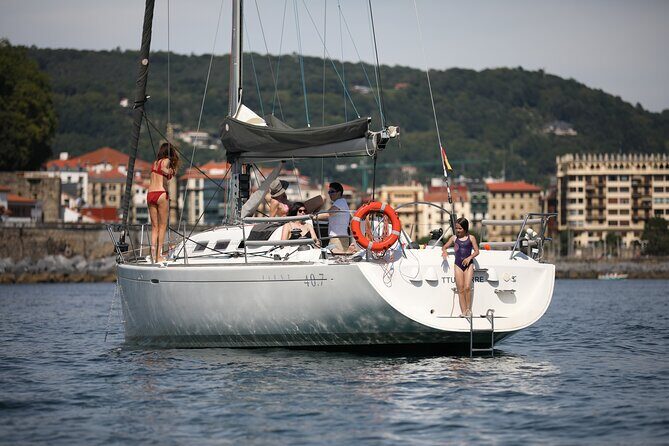 San Sebastian Private Sailing at La Concha Beach & Pasai Donibane - Why This Tour Is a Great Choice