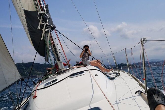 San Sebastian Private Sailing at La Concha Beach & Pasai Donibane - Wrapping Up
