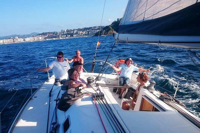 San Sebastian Private Sailing trips & Socioeducational boat tours - FAQs