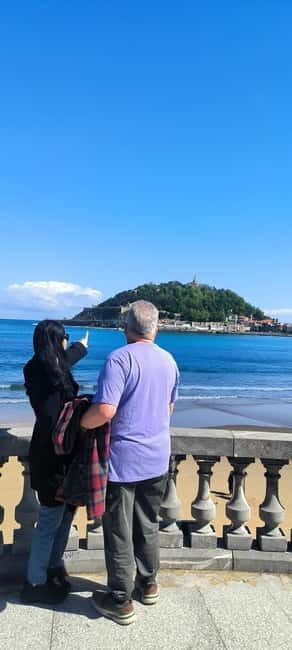 San Sebastian: Private Tour from Pamplona - Key Points