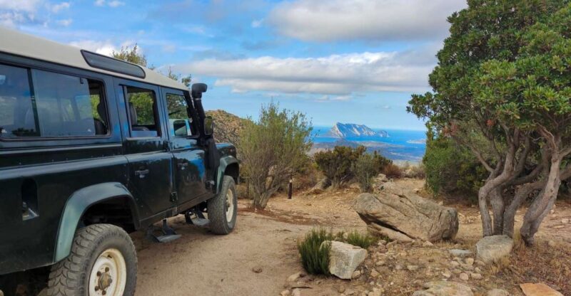 San Teodoro: Rio Pitrisconi Jeep and Hiking Tour - A Closer Look at the Experience