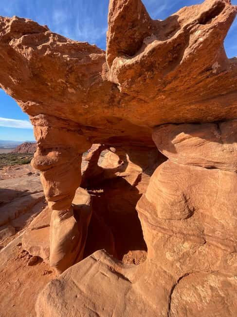 Sand Hollow: Hummer Tour with Rock Crawling & Sand Dunes - An Authentic Utah Off-Road Adventure