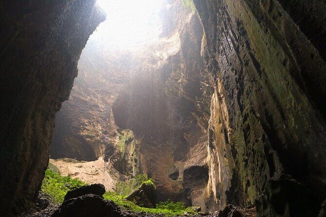Sandakan: Gomantong Cave Echoes and Kinabatangan Cruise - Why the Sandakan Gomantong and Kinabatangan Tour Stands Out