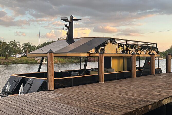 Sandestin Sunset Eco-Dolphin Cruise Aboard Sol y Luna - FAQ