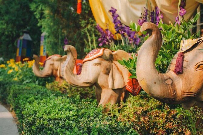 SandsSkyPark+GardensbytheBay(FlowerDome&Jurassic World)Transfers - Who is This Tour Best For?