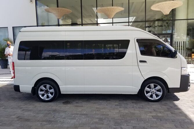 Sangster International Airport to Negril Footprintson Transfer - Who Should Consider This Transfer?