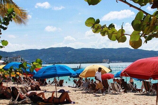 Sangster's International Airport Transfer to RIU Montego Bay, Reggae, Palace - FAQ