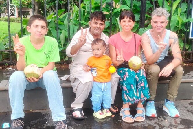 Saniyas One day trip and Home visiting in Agra from Delhi - Home Visit & Hospitality