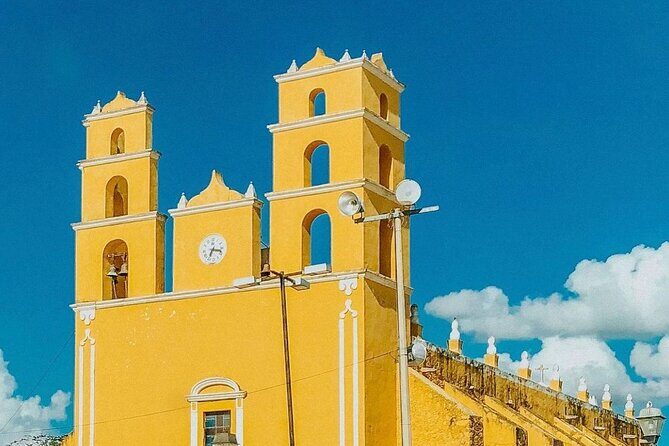 Santa Barbara 4 Cenotes and Bicycles with Lunch from Mérida - Transportation & Group Dynamics
