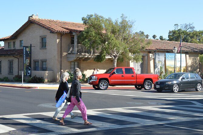 Santa Barbara Scavenger Hunt Walking Tour and Game - Authenticity & Cultural Touches