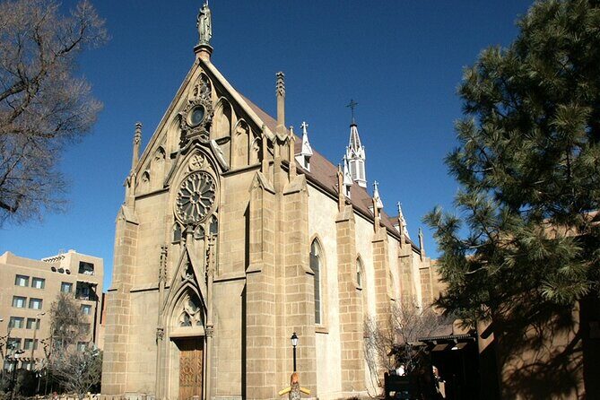 Santa Fe Historic Downtown Smart Phone Audio App Self Guided GPS Walking Tour - The Mother of American Modernism & Santa Fes Art Scene