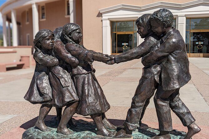 Santa Fe Scavenger Hunt Walking Tour and Game - What You’ll See and Do During the Tour