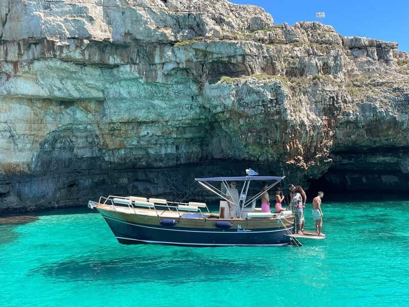 Santa Maria di Leuca : Tour in barca ,grotte e snorkeling - Key Points