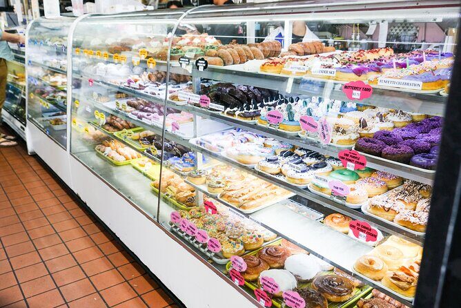 Santa Monica Delicious Donut Adventure & Walking Food Tour - What Makes This Tour Special?