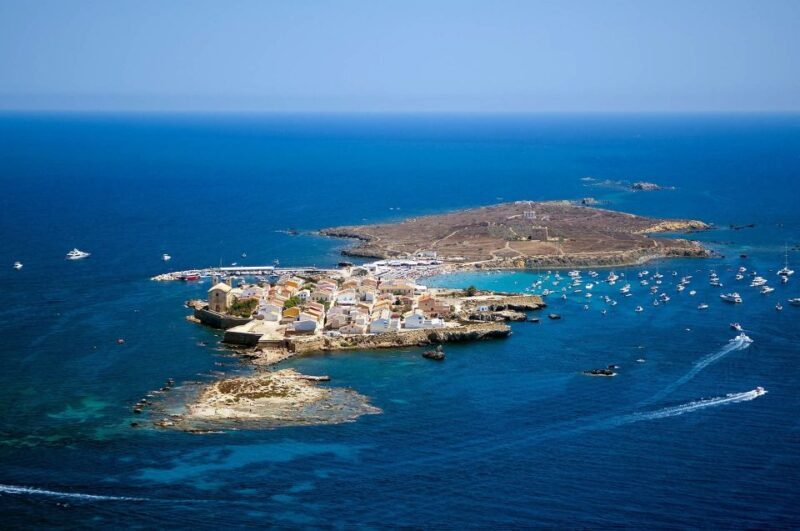Santa Pola: Return Taxi Boat Ticket to Tabarca Island - Authentic Experiences on the Island