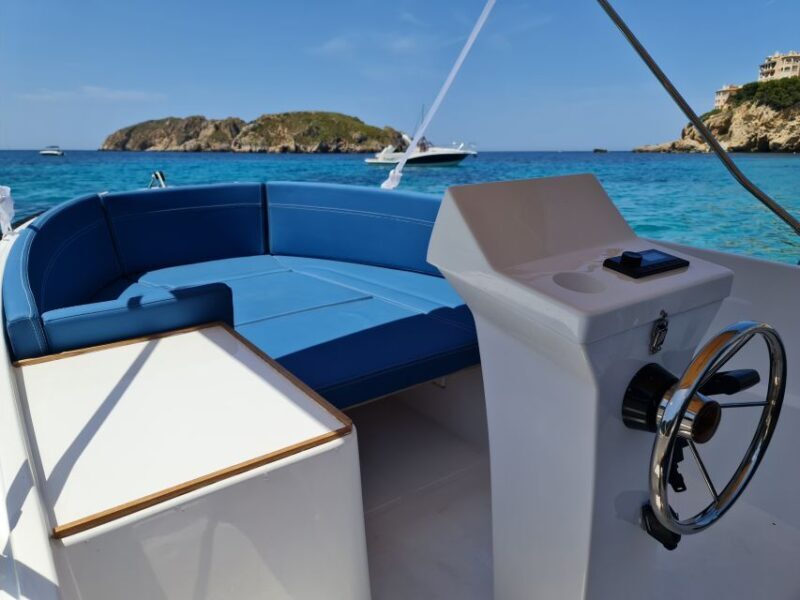 Santa Ponsa: Private Boat Rental with No Licence Necessary - Key Points