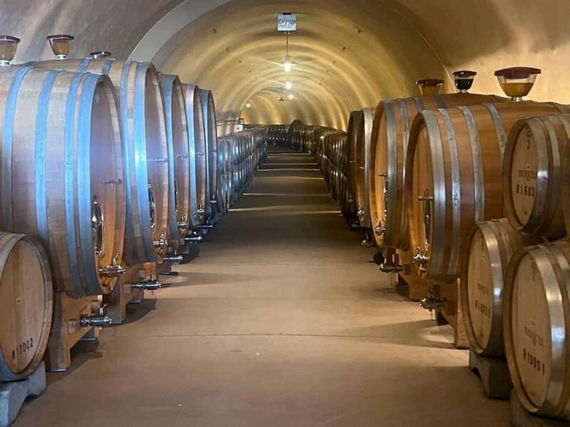 Santa Ynez 3-Winery Tour with Picnic Lunch & Tasting Fees - FAQs