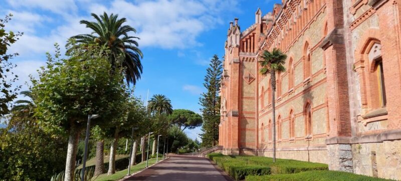 Santander: Comillas, modernist architecture & Gaudi - An In-Depth Look at the Tour Experience
