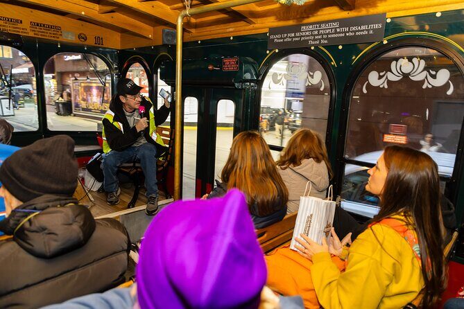 Santas Trolley to Dyker Heights - A Detailed Review of Santa’s Trolley to Dyker Heights