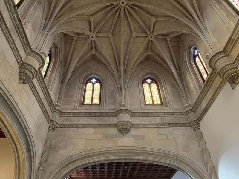 Santiago de Compostela: 4hours tour with everything included - Who Will Love This Tour?