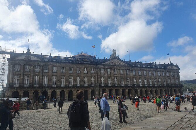 Santiago de Compostela and Cathedral Private Tour From Porto - Exploring Santiago de Compostelas Historic Center