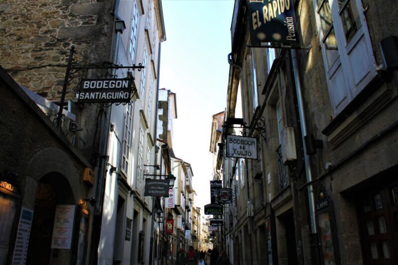 Santiago de Compostela: City tour and typical galician meal - Who Should Consider This Tour?