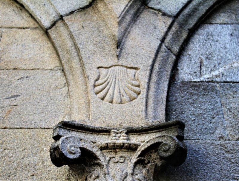 Santiago de Compostela: Private Guided Tour in two hours - An In-Depth Look at the Tour Experience
