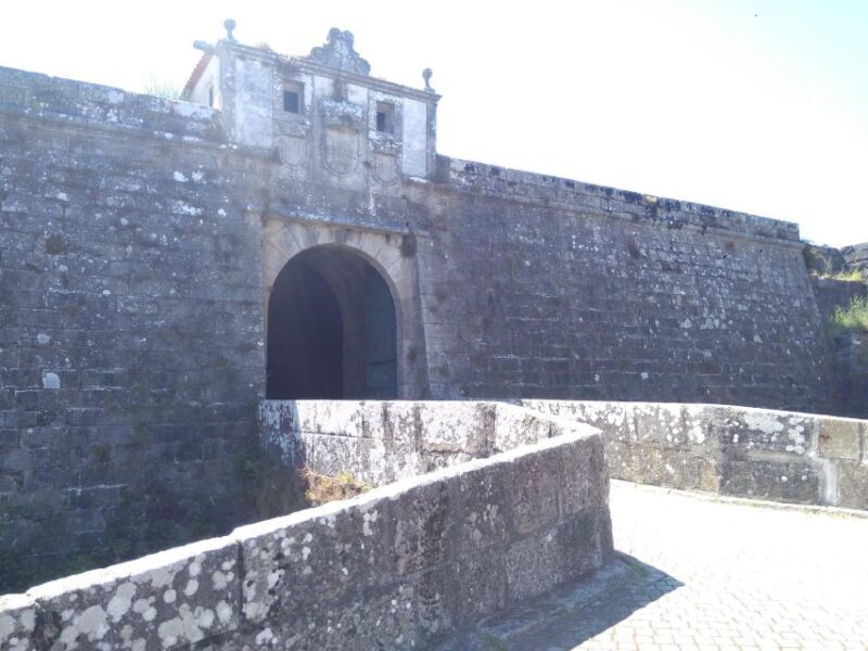 Santiago de Compostela & Valença - Private tour from Porto - The Sum Up