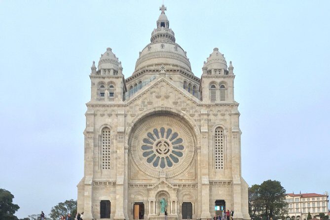 Santiago de Compostela & Viana do Castelo from Porto - A Deep Dive Into the Tour Experience