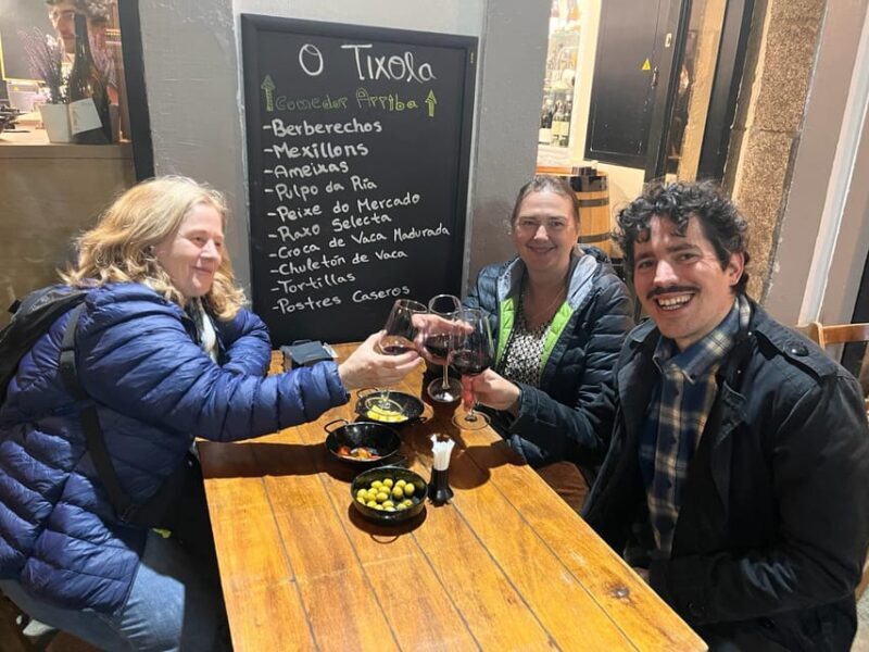 Santiago: Guided Foodie Tour with Drinks, Tapas & Live Music - FAQs
