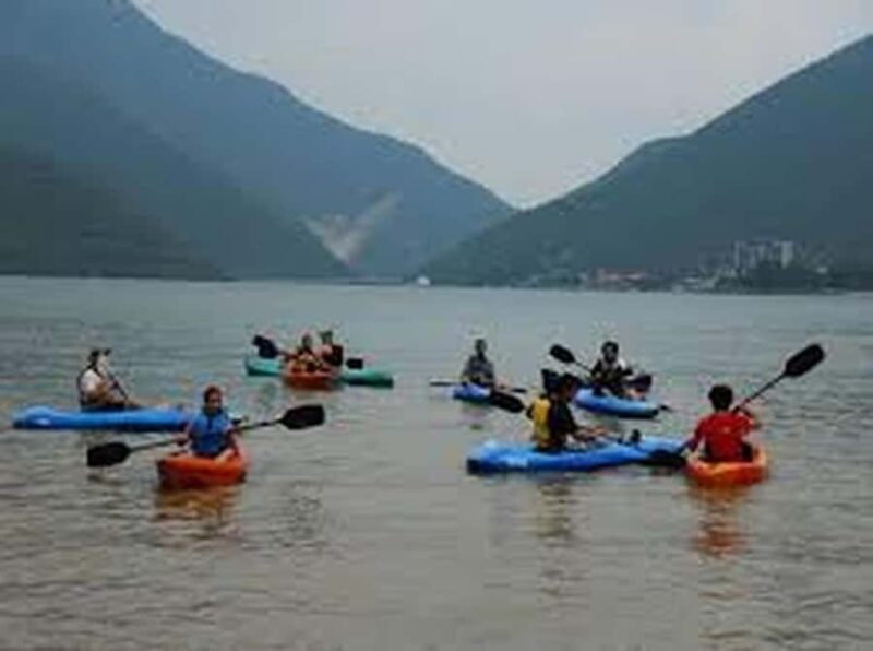 Santiago: Guided kayak tour at La Boca Dam - Key Points