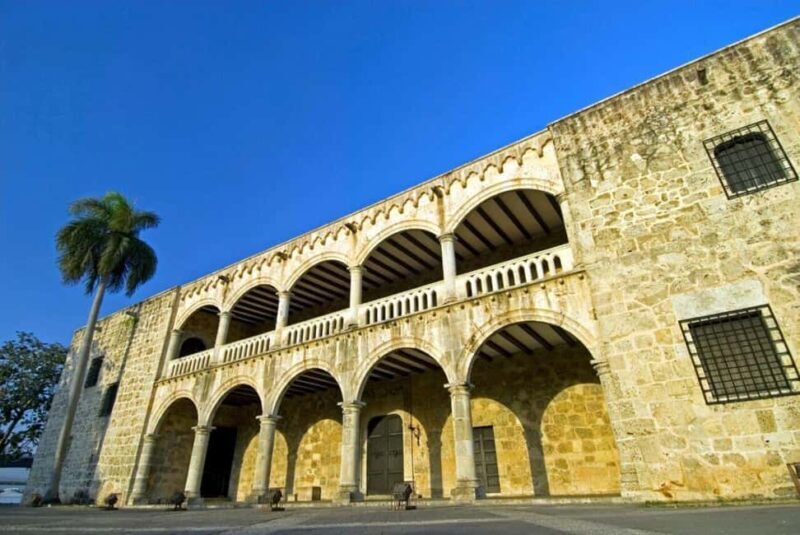 Santo Domingo: City Tour con Visita a la Playa de Boca Chica - What the Reviews Say