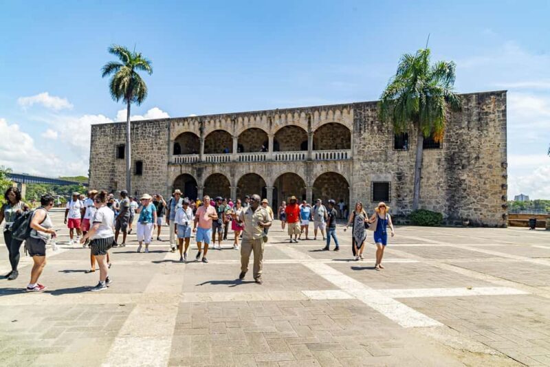 Santo Domingo Colonial City Tour Full Day with Lunch - Key Points