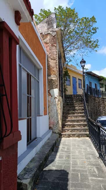 Santo Domingo: Colonial walk and watercolor. - A detailed look at the experience