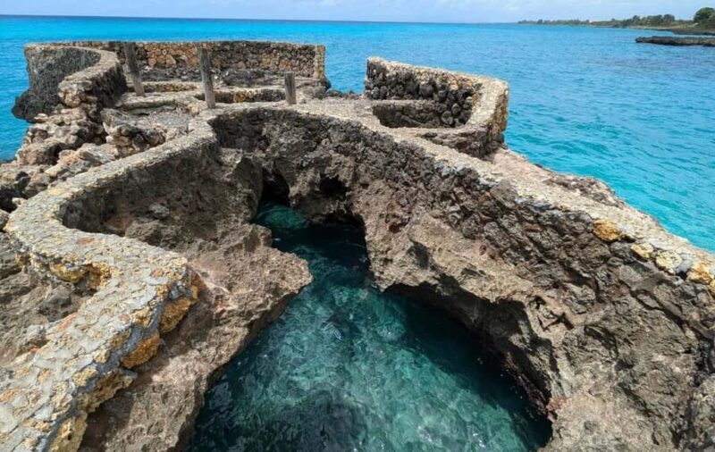 Santo Domingo: Paddle Boarding, Los Tres Ojos, Beach & Lunch - In The Sum Up