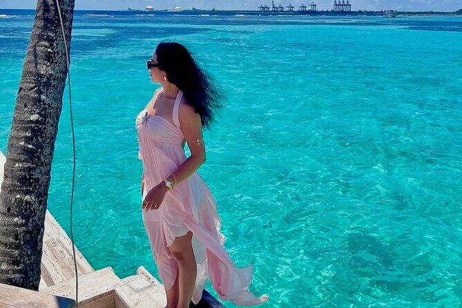 Santo Domingo : Private City Tours + Beach Day with Lunch - Authentic Experiences and Value