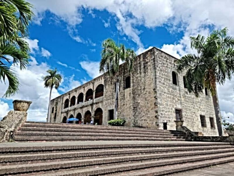 Santo Domingo: Tres Ojos, Faro a Colón & Mamajuana Tour - What Past Travelers Say