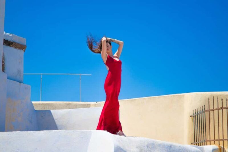 Santorini: 1H Pyrgos Village Cinematic Photoshoot Experience - Why This Tour Is Worth Considering