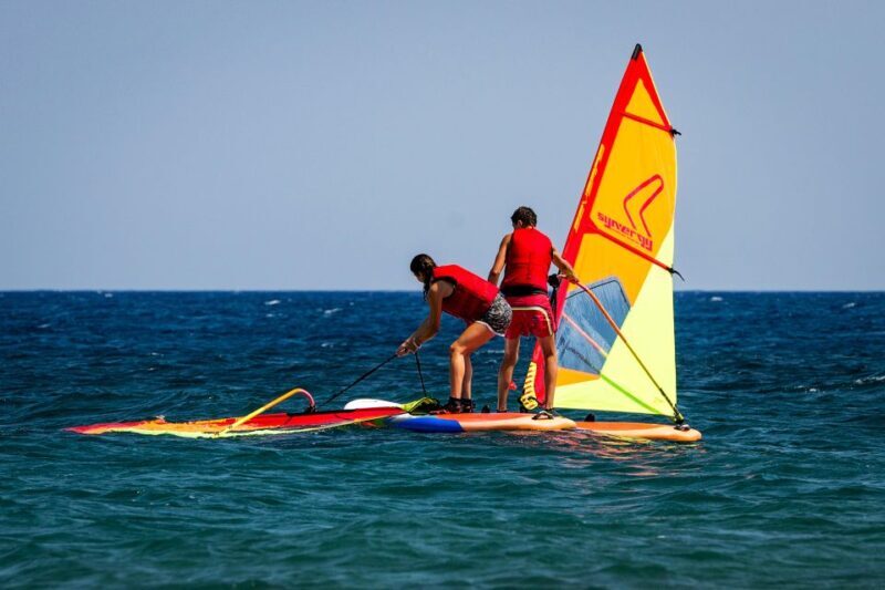 Santorini: 2-Day Guided Windsurfing Lesson - An In-Depth Look at the Windsurfing Experience in Santorini